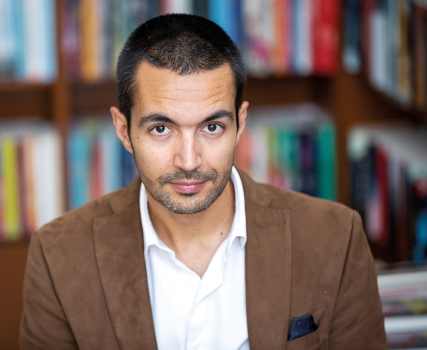 Baiôa sem data para morrer, de Rui Couceiro | Por Paulo Serra - Postal