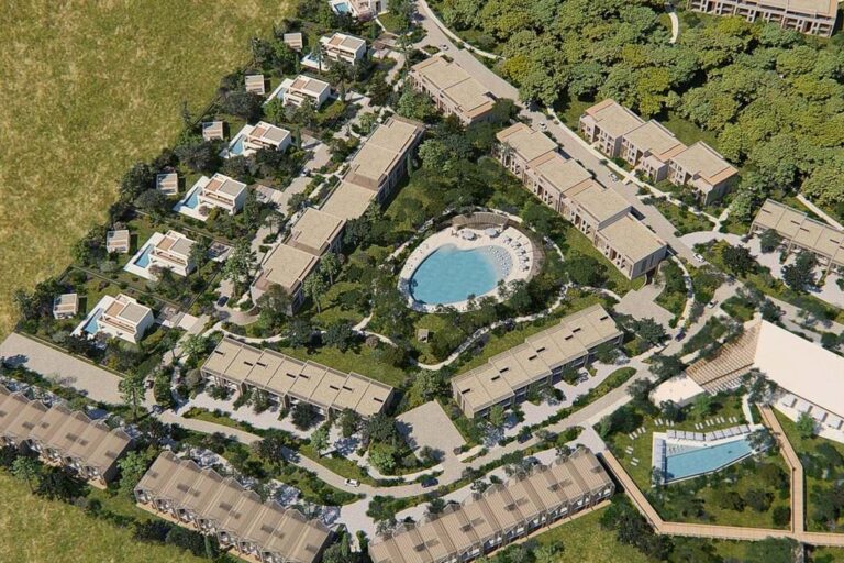 Castro Marim: Mega-resort construído a 500 metros da praia - Postal