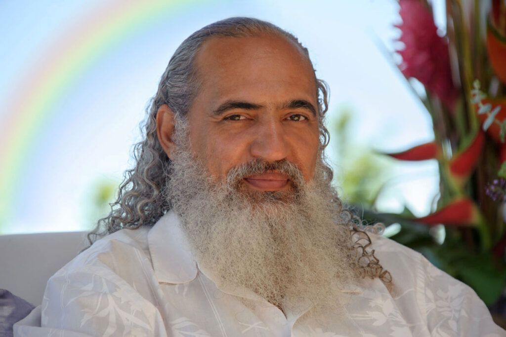 Leitura da Semana: Plenitude, de Sri Prem Baba | Por Paulo Serra - Postal