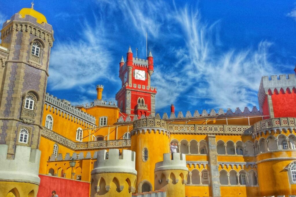 Este palácio português foi considerado um dos lugares mais bonitos da ...