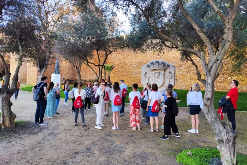 Participantes na Dertour Campus Academy visitaram cidade de Lagos - Postal