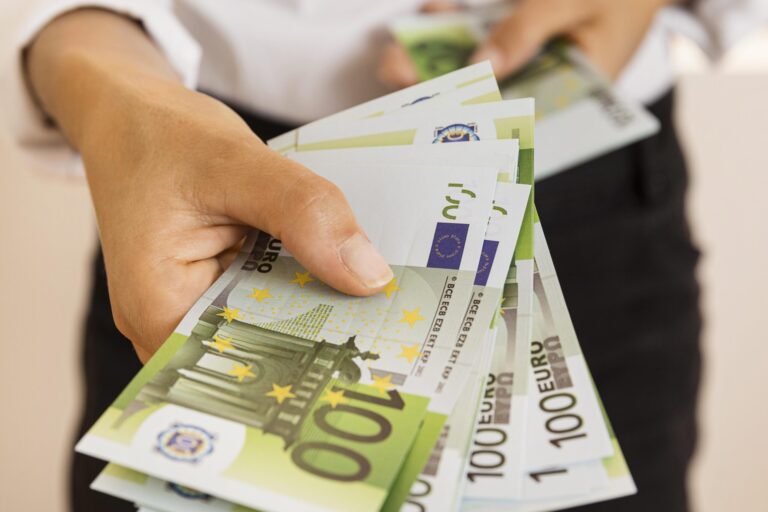 Novo ano, novas decisões: veja como investir o seu dinheiro para um ...