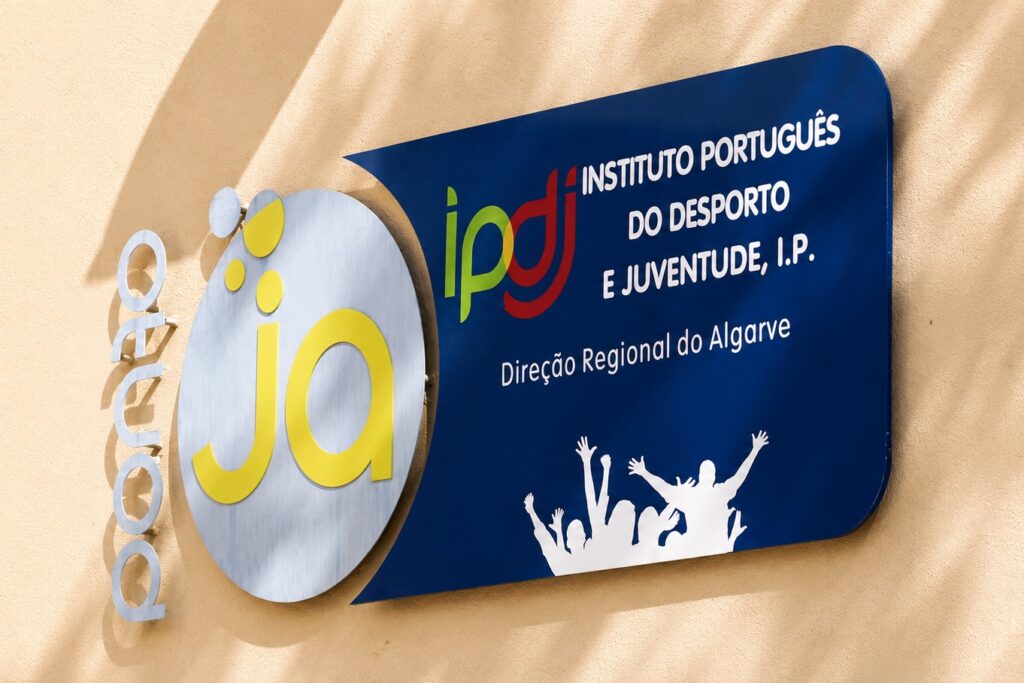 ETIC_Algarve leva criatividade ao IPDJ de Faro - Postal